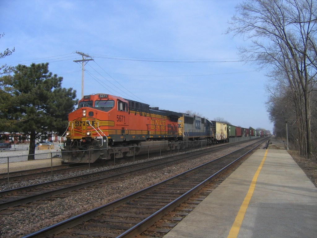 BNSF 5671